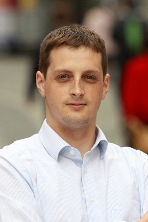 Kontakt :: Roman Tuma